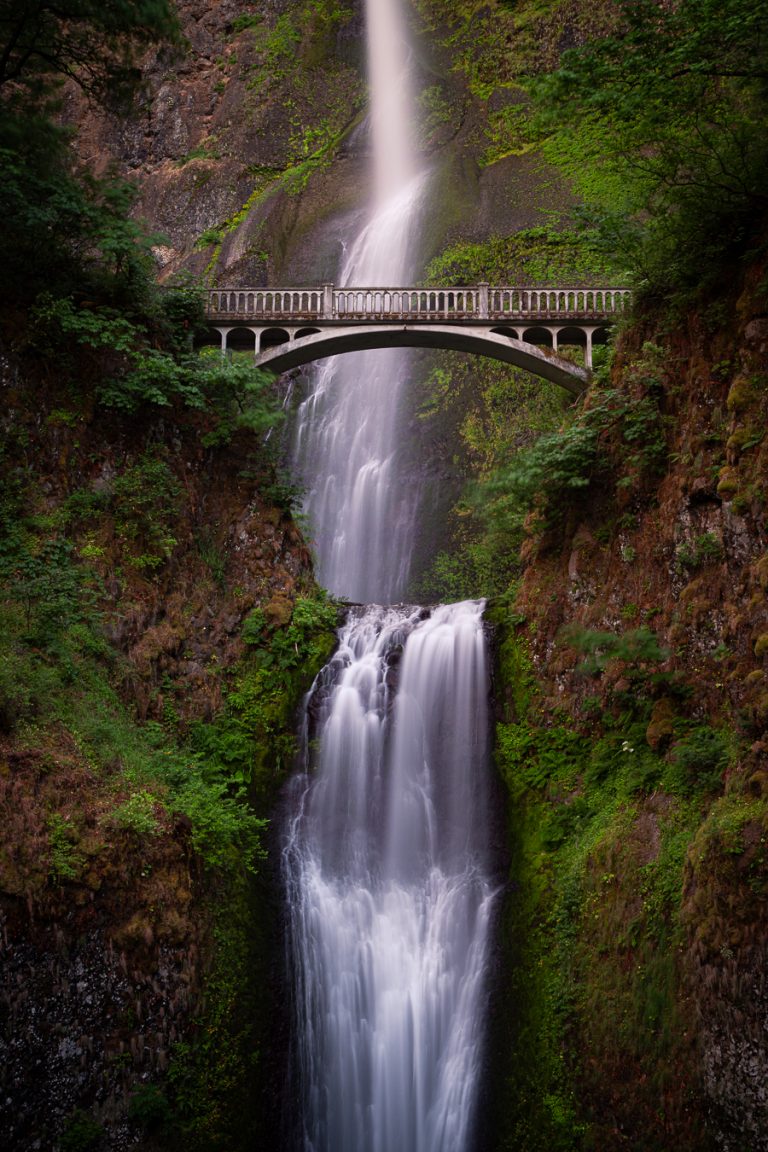 ⭐9 Iconic Oregon Waterfalls: Photography Tips for Stunning Shots